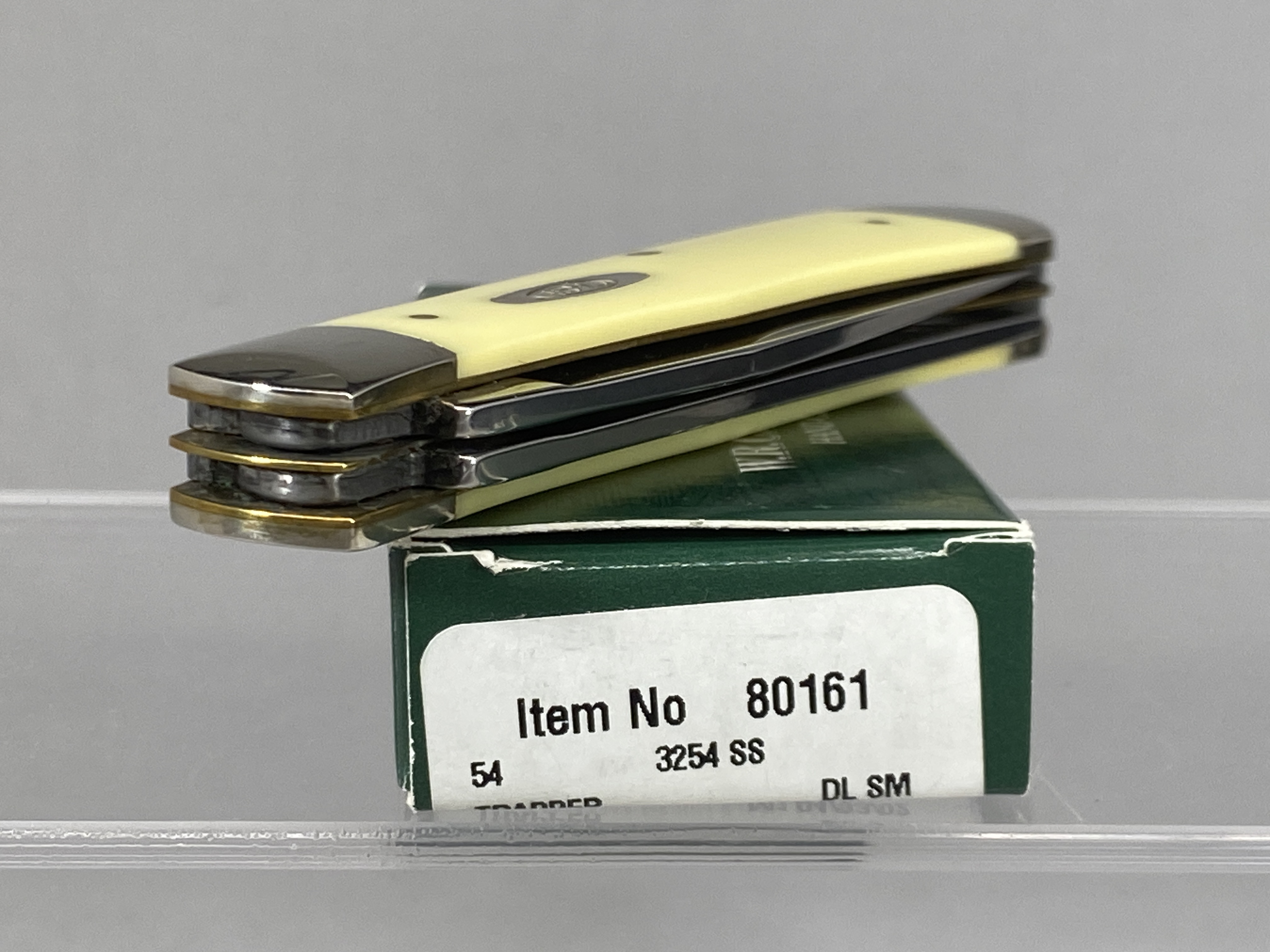 2002 CASE XX USA 3254 SS Yellow Delrin Large Trapper MINT IN BOX