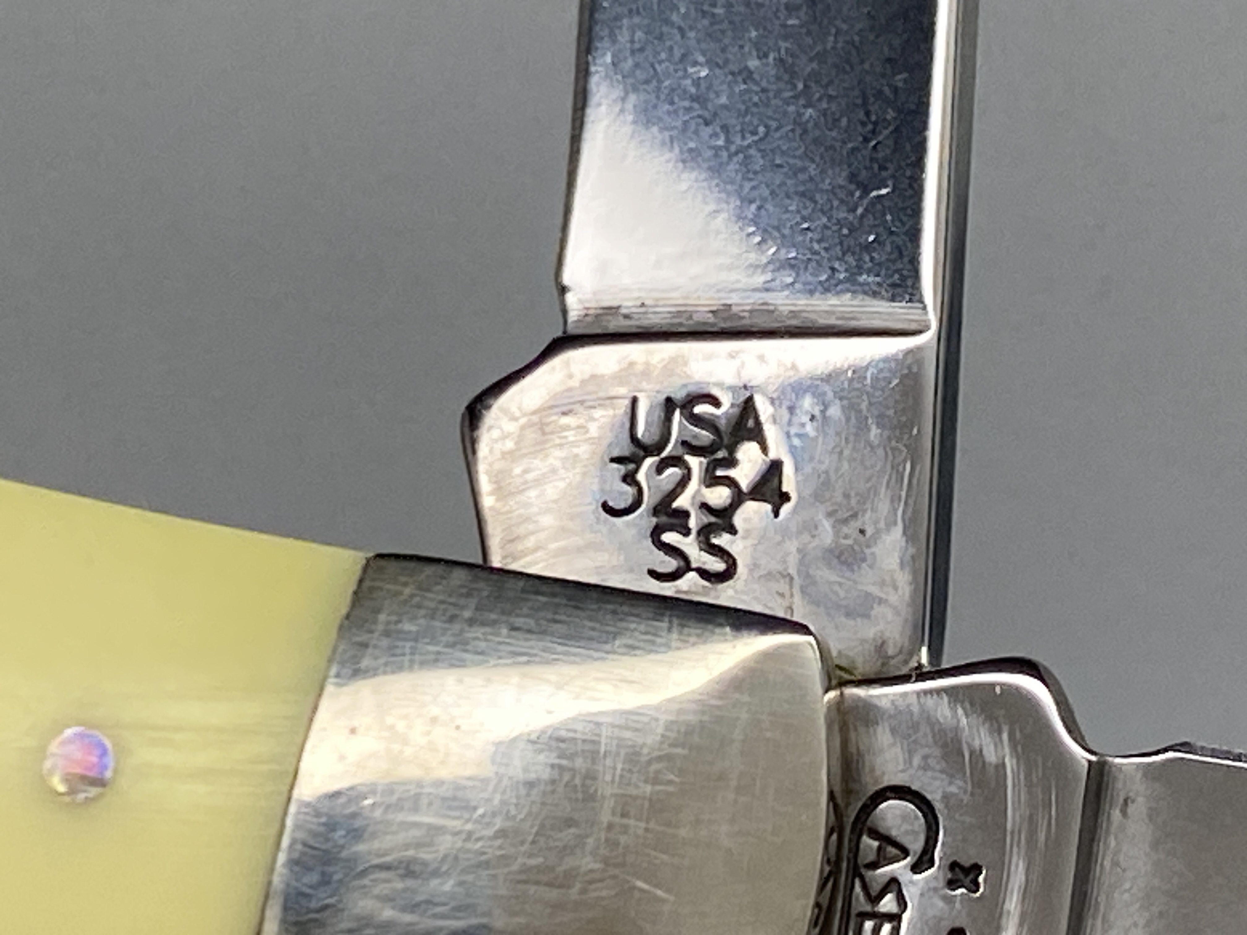 2002 CASE XX USA 3254 SS Yellow Delrin Large Trapper MINT IN BOX