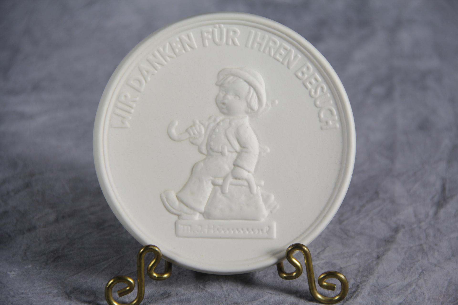 How much is Signed Hummel KEEPSAKE MEDALLION Kitzingen 1250 Jahre ...