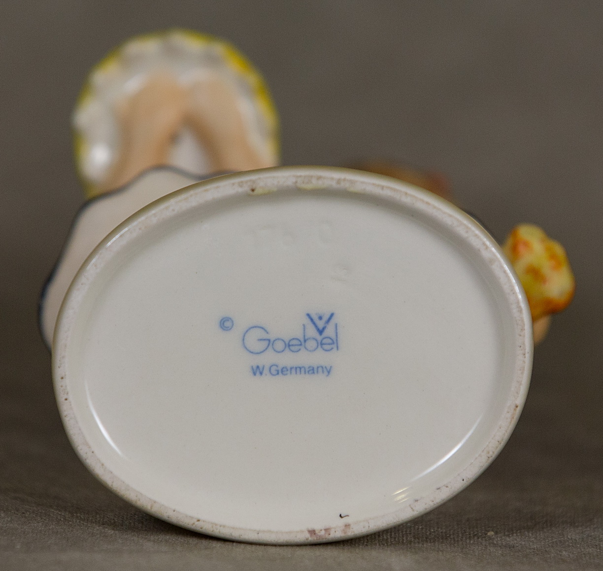 How much is happy birthday 5 Hummel 176/0 TMK 5 worth? | iGuide.net ...