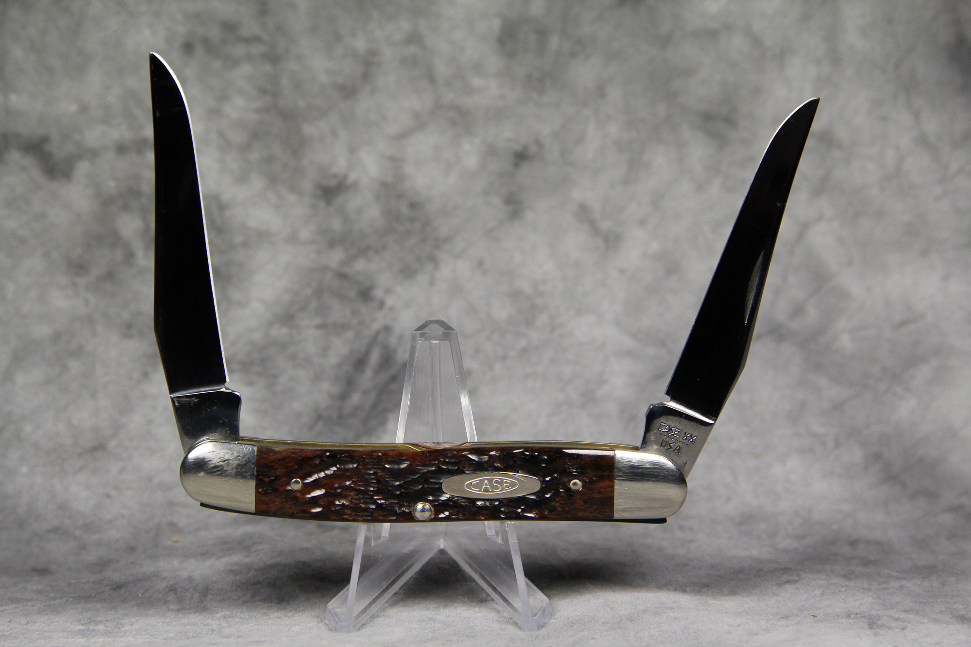 How much is 1982 CASE XX USA Jigged Bone Muskrat worth? | iGuide.net ...