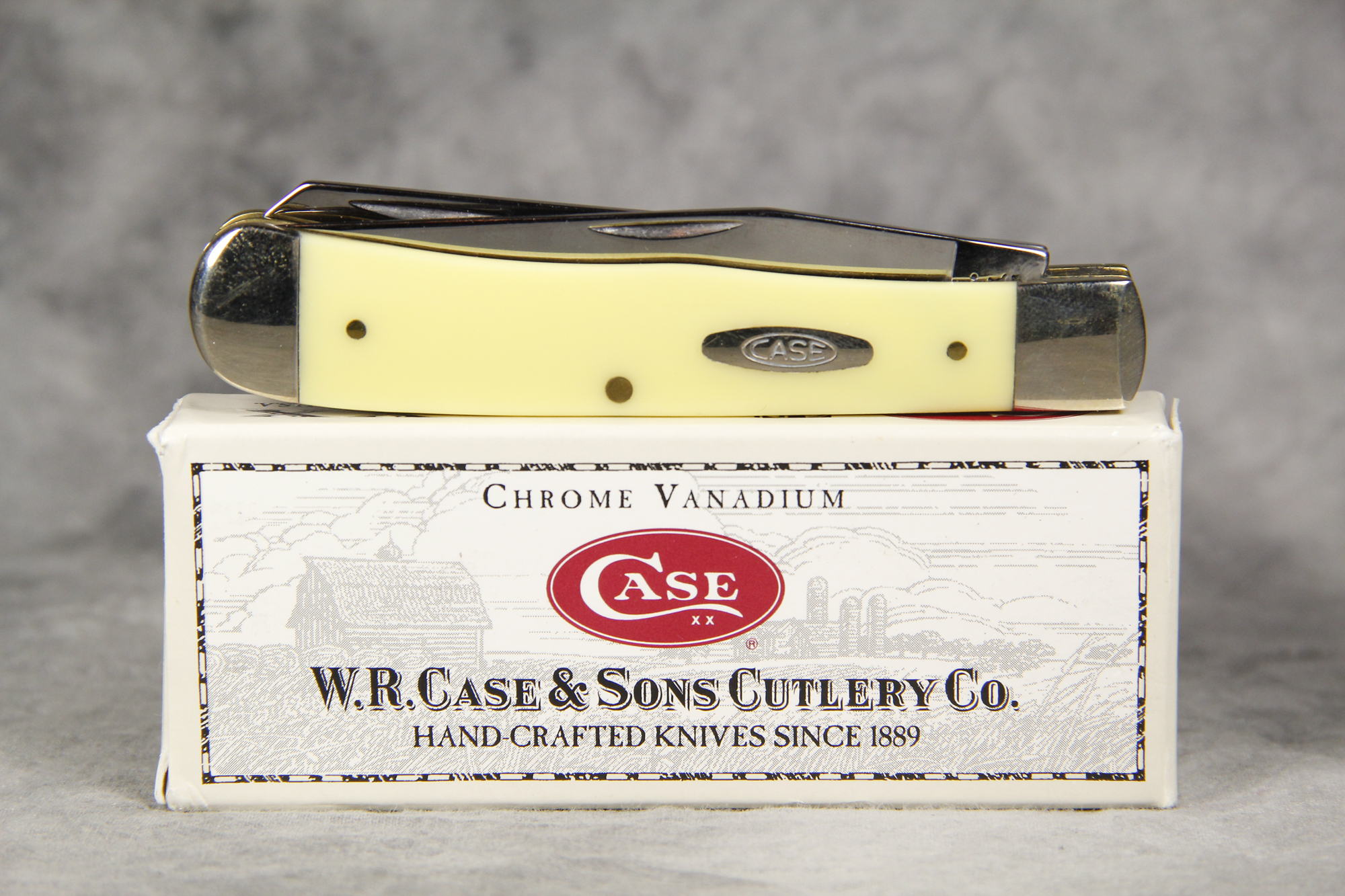 How much is 2001 Case 3254 CV Yellow Trapper worth? | iGuide.net Price ...
