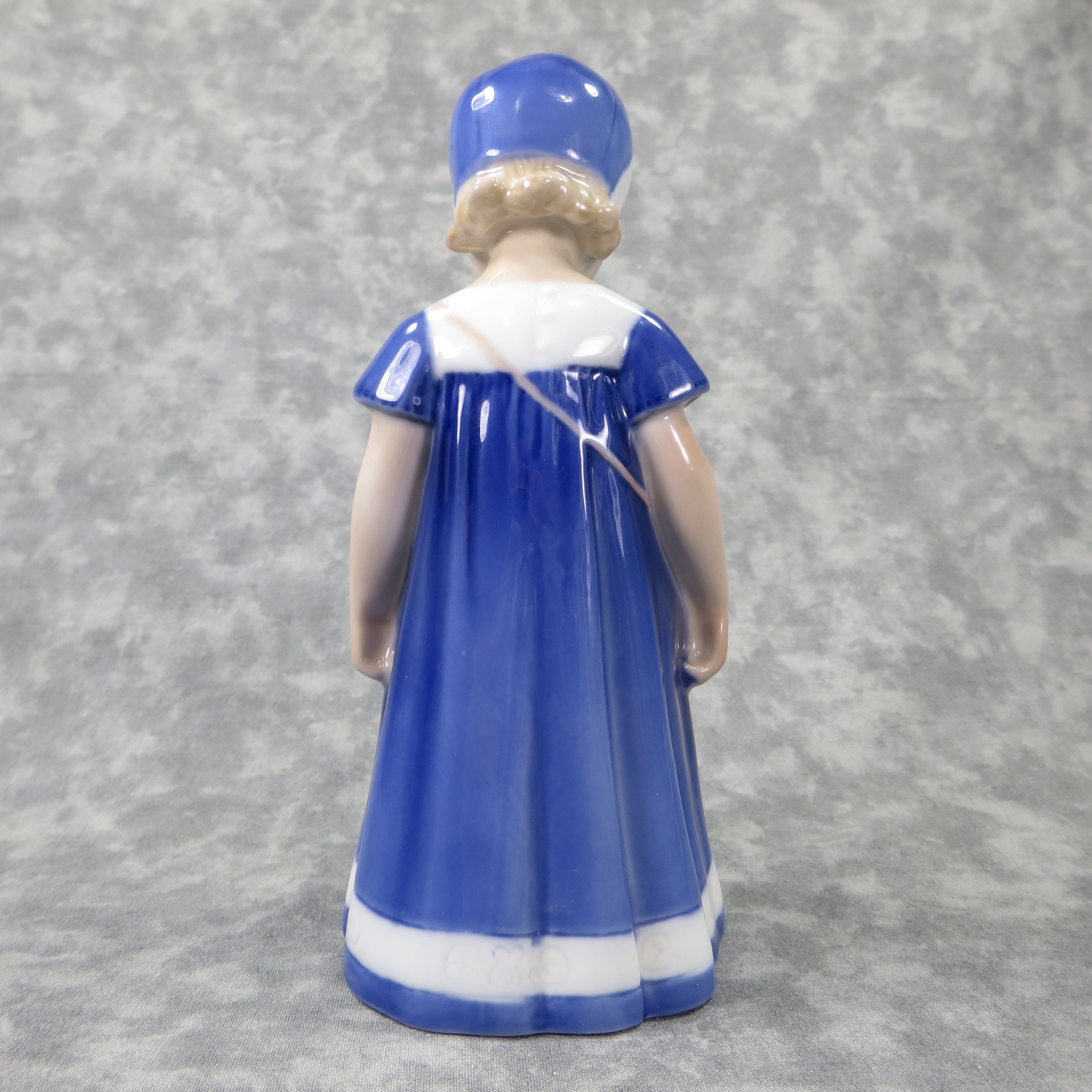 How much is ELSE Girl with Purse Porcelain Figurine (Bing and Grondahl ...