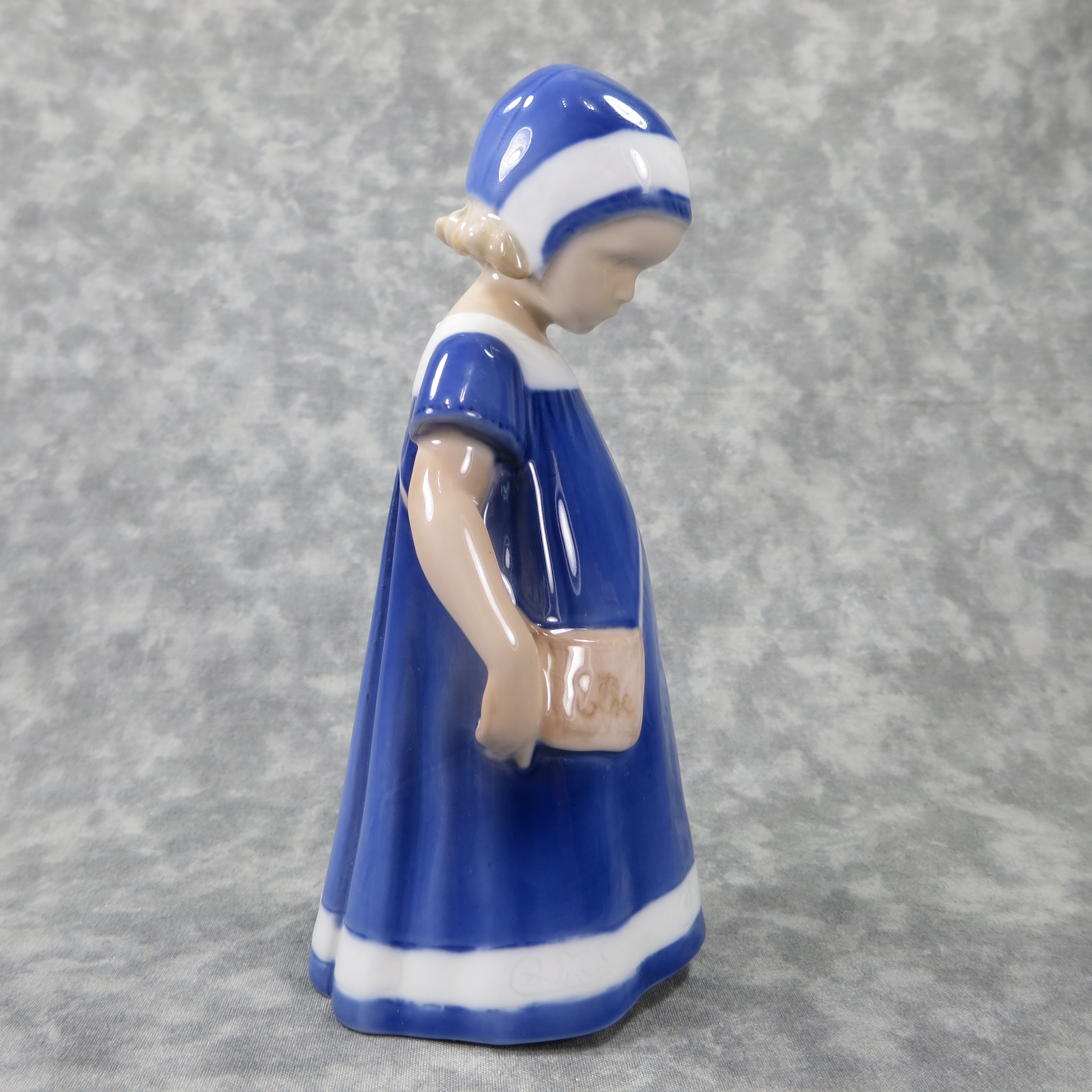 How much is ELSE Girl with Purse Porcelain Figurine (Bing and Grondahl ...