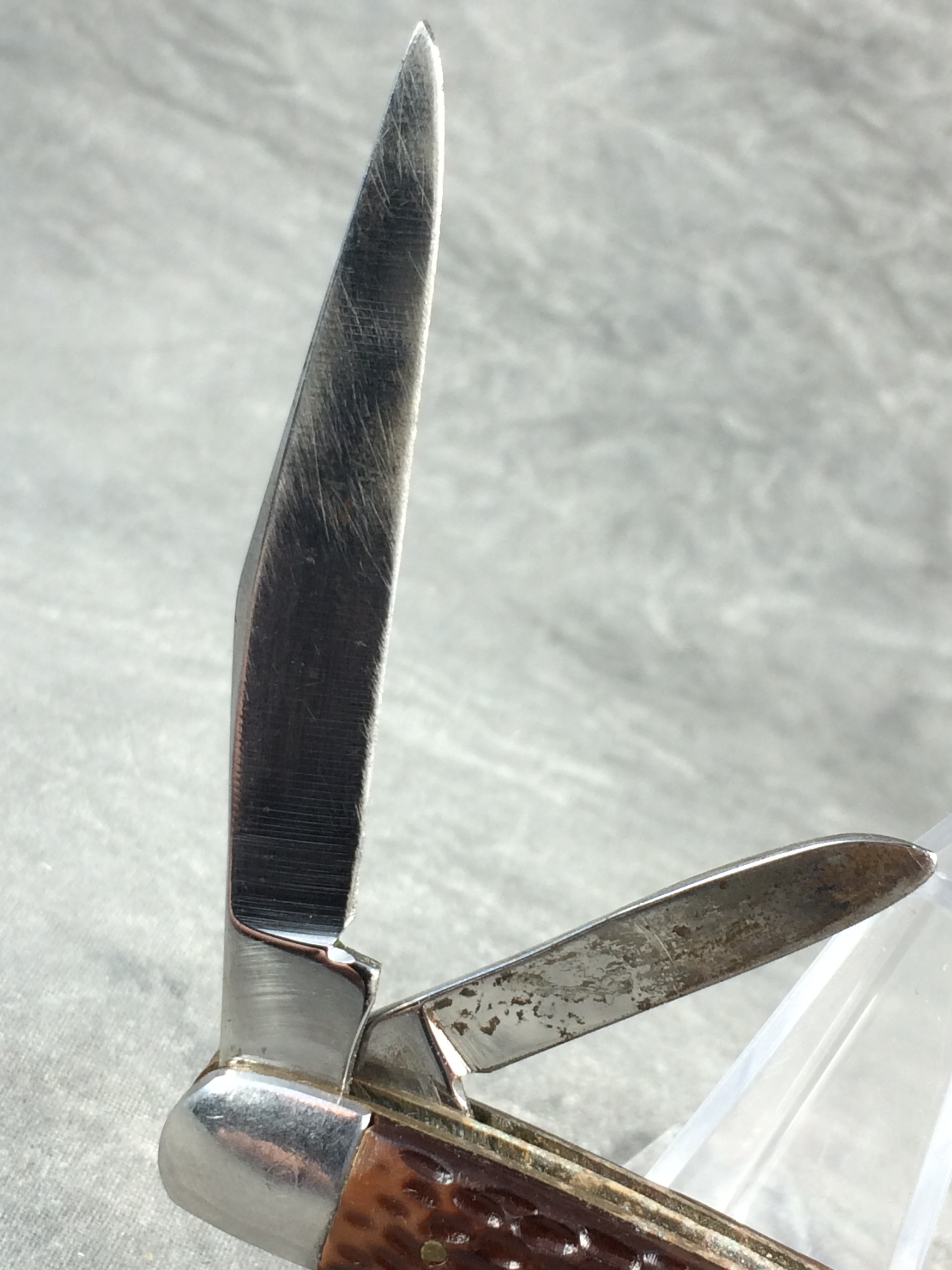 How much is MONARCH 2205 Brown Jigged 2-Blade Jack Knife worth ...