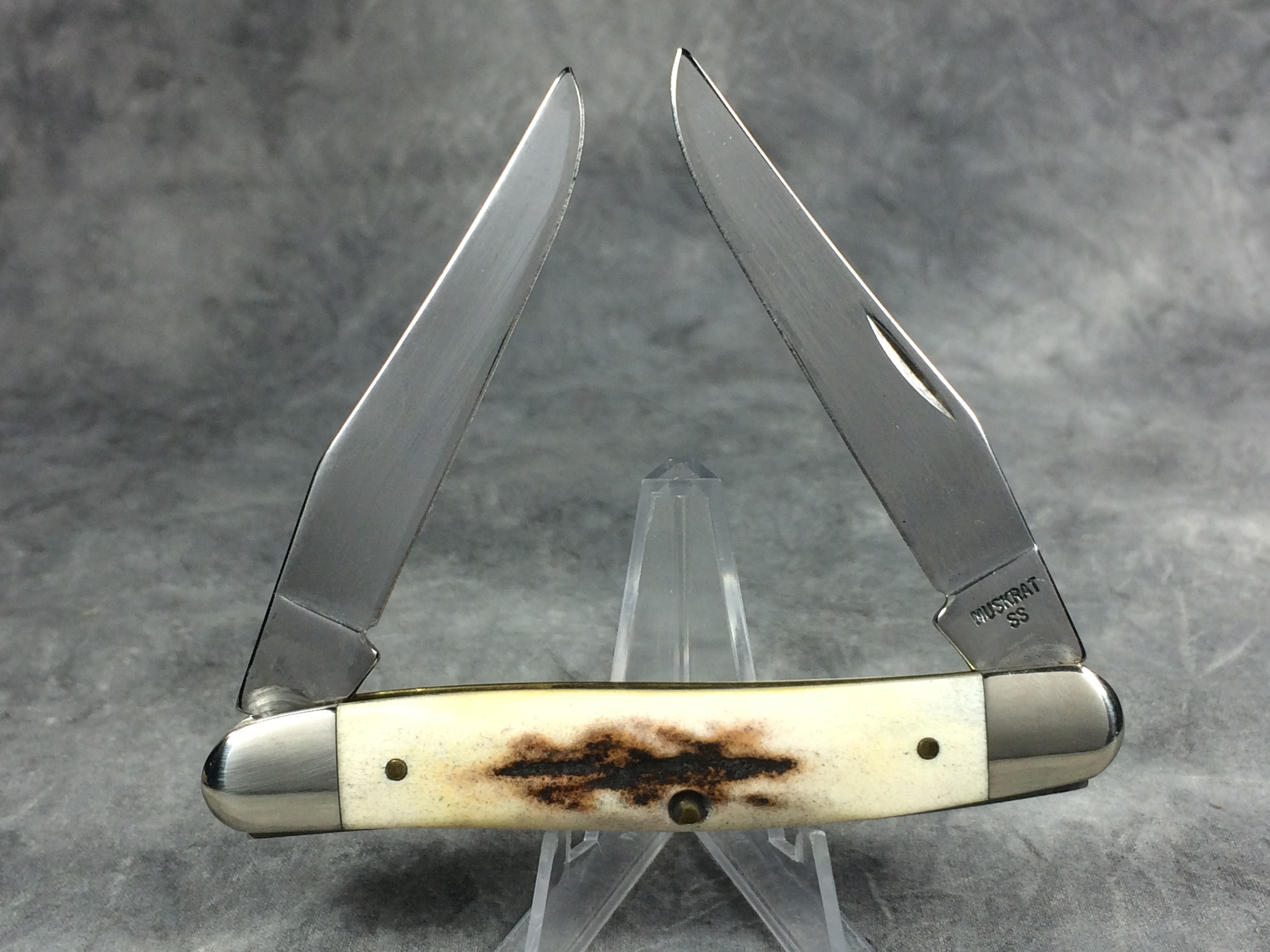 How much is 1998 CASE XX Limited Ed CCC Collector Club Stag Muskrat ...