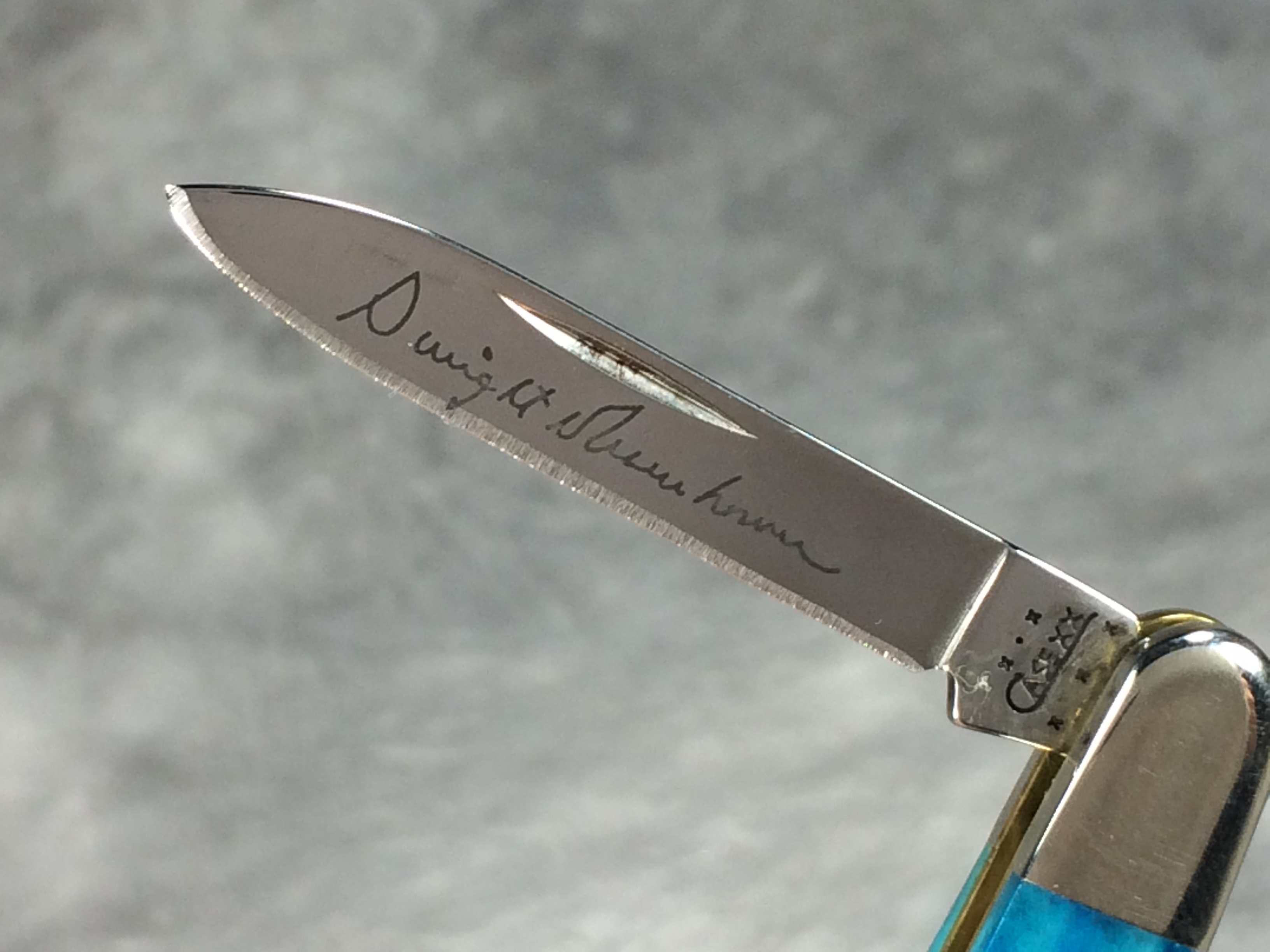 How much is 2004 Case 06263 SS Caribbean Blue Eisenhower Pen Knife ...