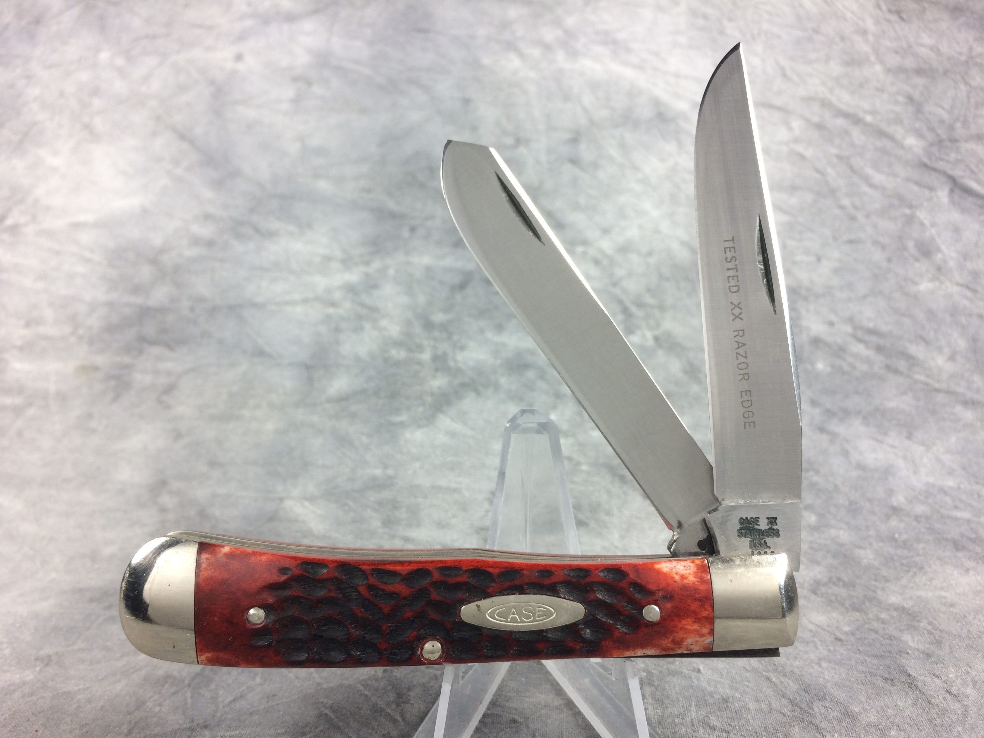 How much is 1976 CASE XX STAINLESS USA 6254 SSP Red Jigged Bone Trapper ...