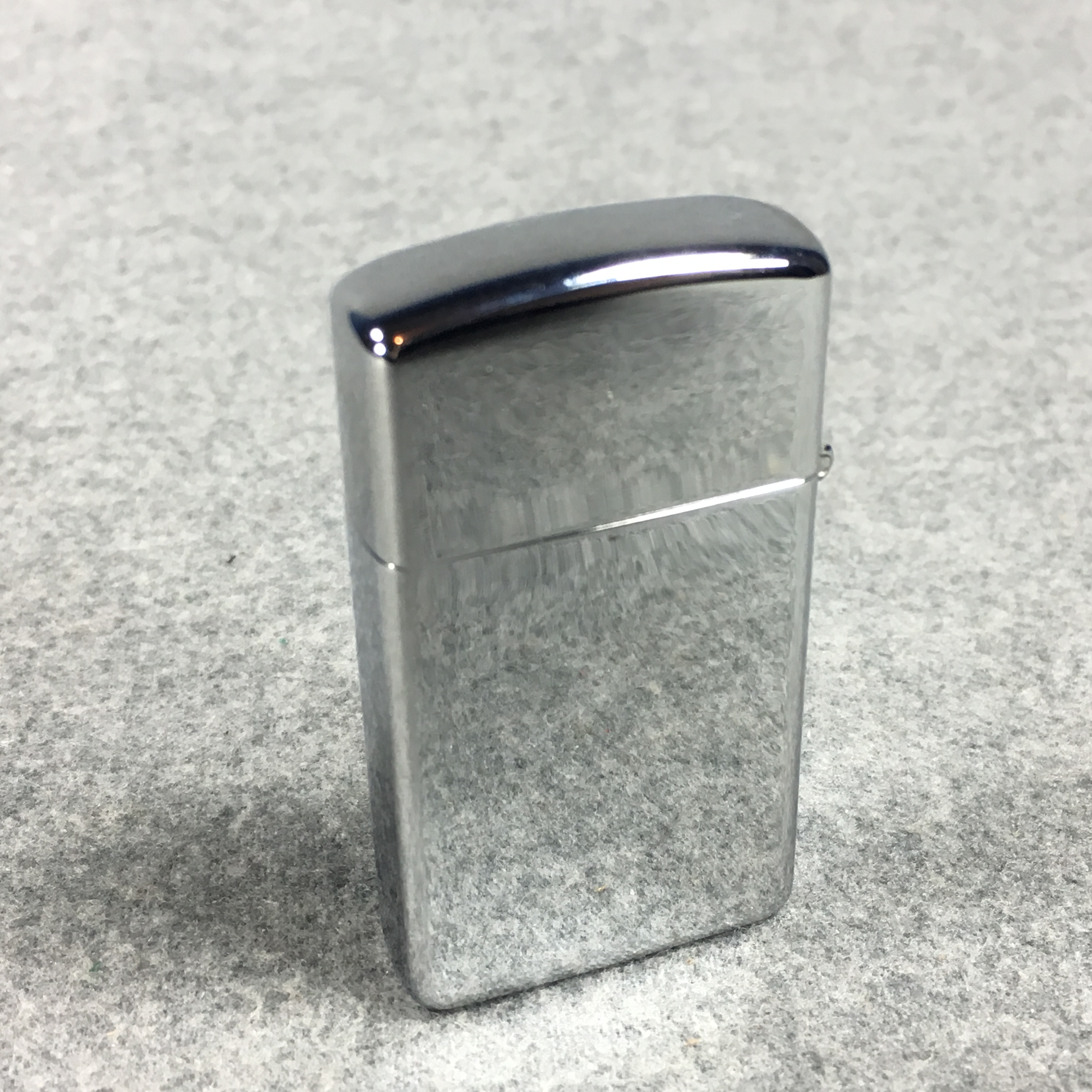 How much is ZIPPO TURQUOISE EMBLEM Polished Chrome Slim Lighter (Zippo, 1996) worth? | iGuide ...