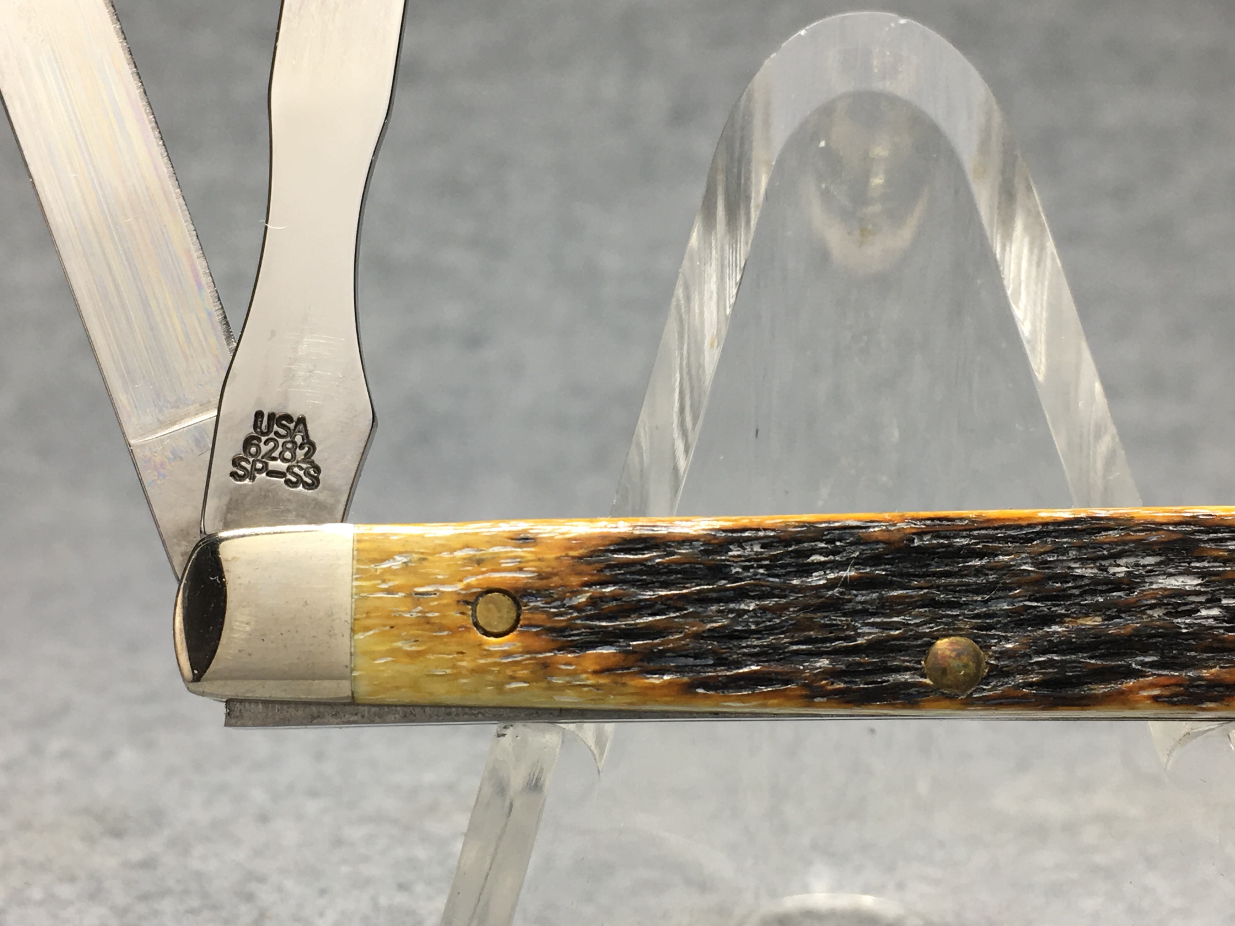 How much is 2005 Case Brothers 6282 SP SS Antique Russell Bone Doctor's ...